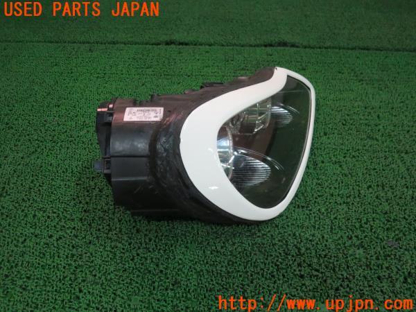 ポルシェ カイエン957(9PA)右ヘッドライト ランプ カバー トリム ポルシェ カイエン957(9PA)右ヘッドライト ランプ カバー トリム